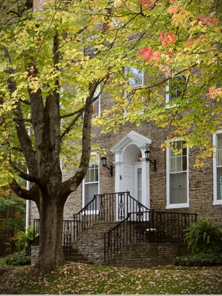 Major-domo – Hannah McCall